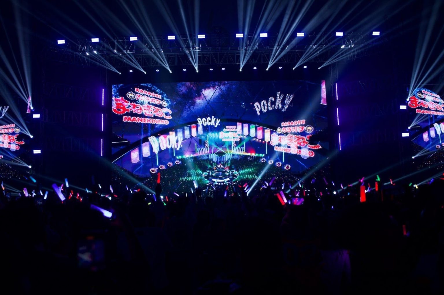 [hololive ID 5th Anniversary] Behind the Scenes of “Chromatic Future ...